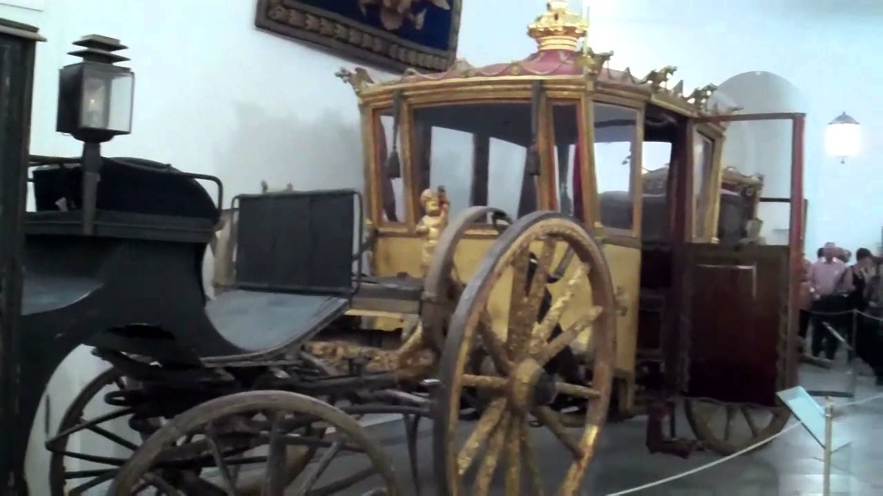 Catherine the Great Palace Royal Carriage House - YouTube