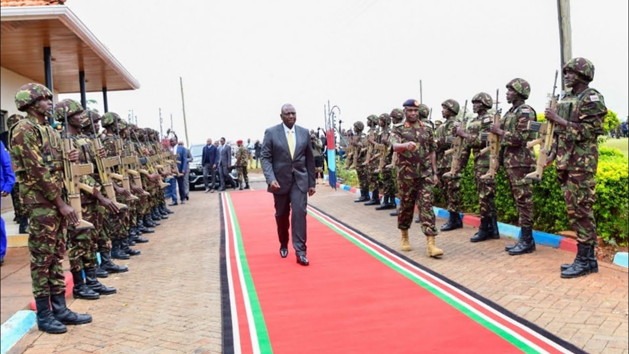 See how President Ruto arrived at Embakasi Garrison to flag off KDF ...