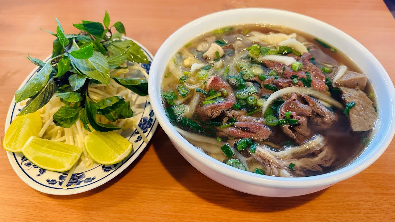 Hôm Nay Mình đi ăn Thử Nhà Hàng Pho City Có Ngon Không? Sacramento Cali ...