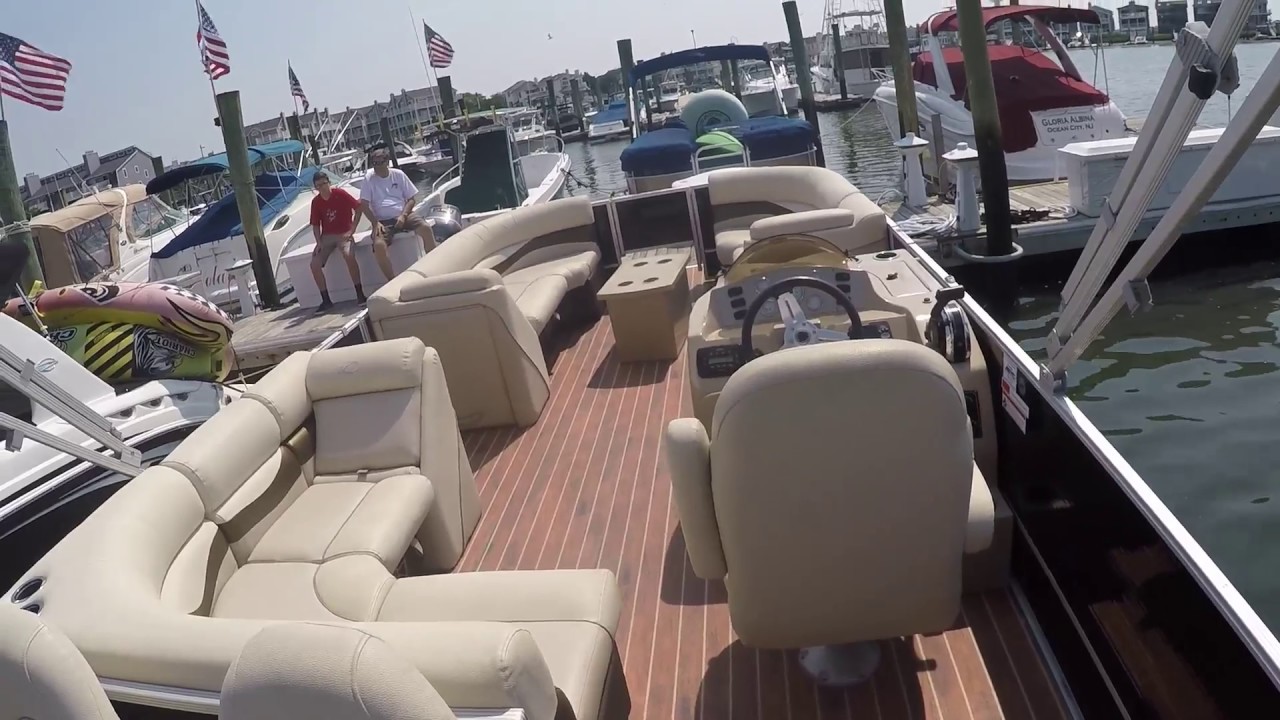 2014 Crest tritoon w/250 Merc 2 stroke - YouTube