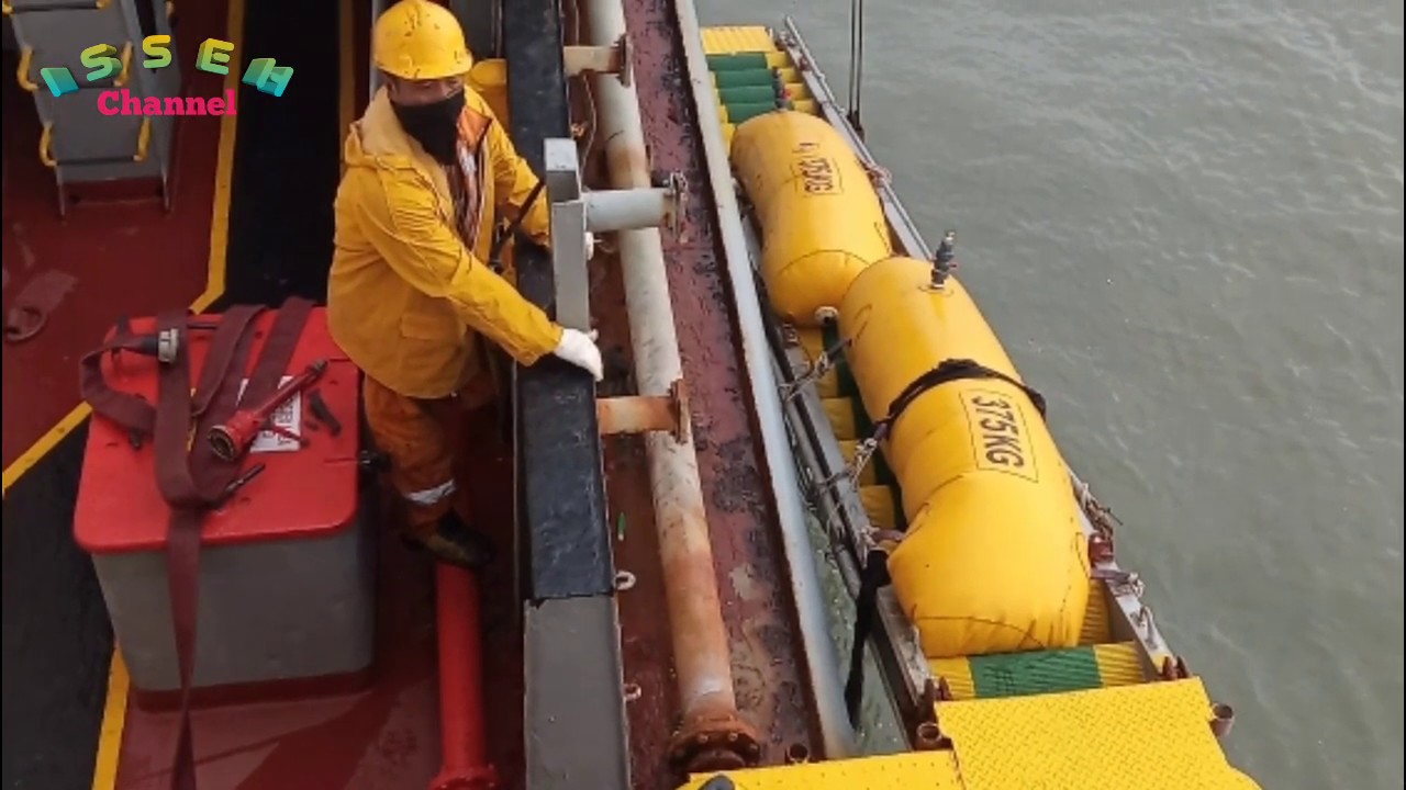 test gangway - YouTube