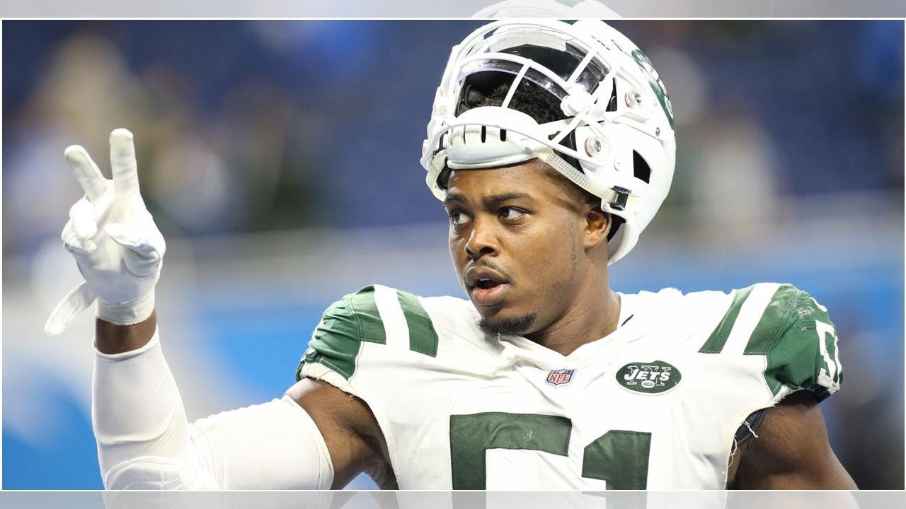 NFL player who saves nearly 90% of his income teaches a money class at ...