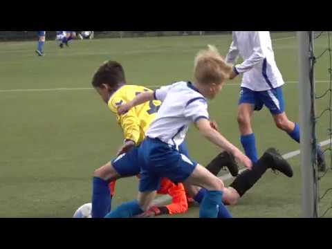 VV Sliedrecht JO12-3 versus JO12-4 - YouTube