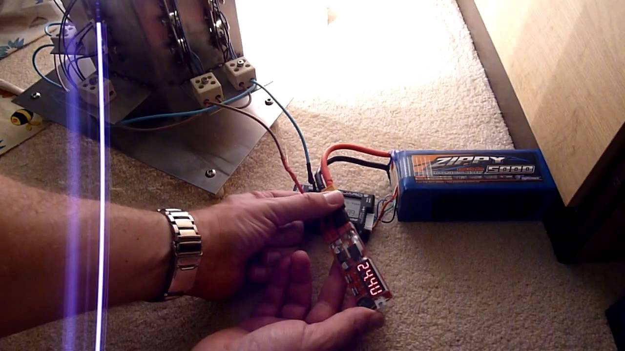 RC Lipo battery discharge light bulb rig - 300-750W using G4 halogen ...