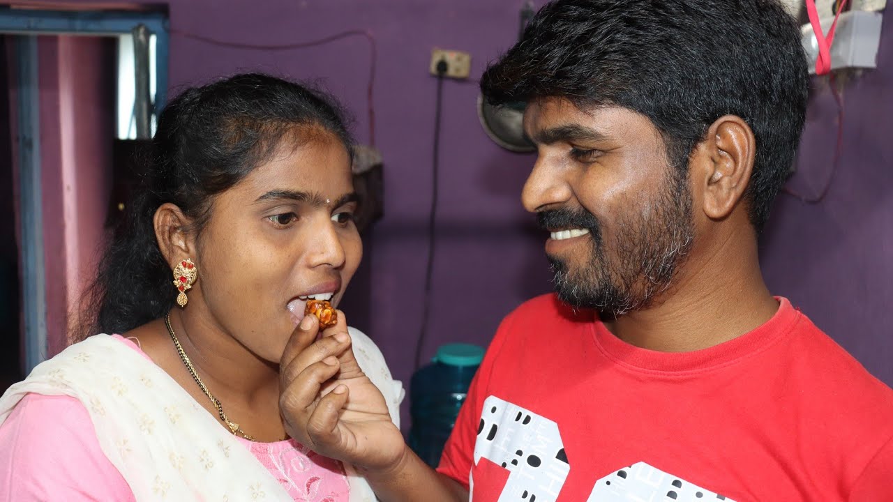 "Traditional Peanut Laddu | Palli Undalu" - YouTube