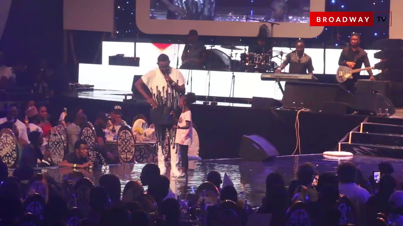 AY Brings Out Success On Stage At AY LIVE 2019 - YouTube