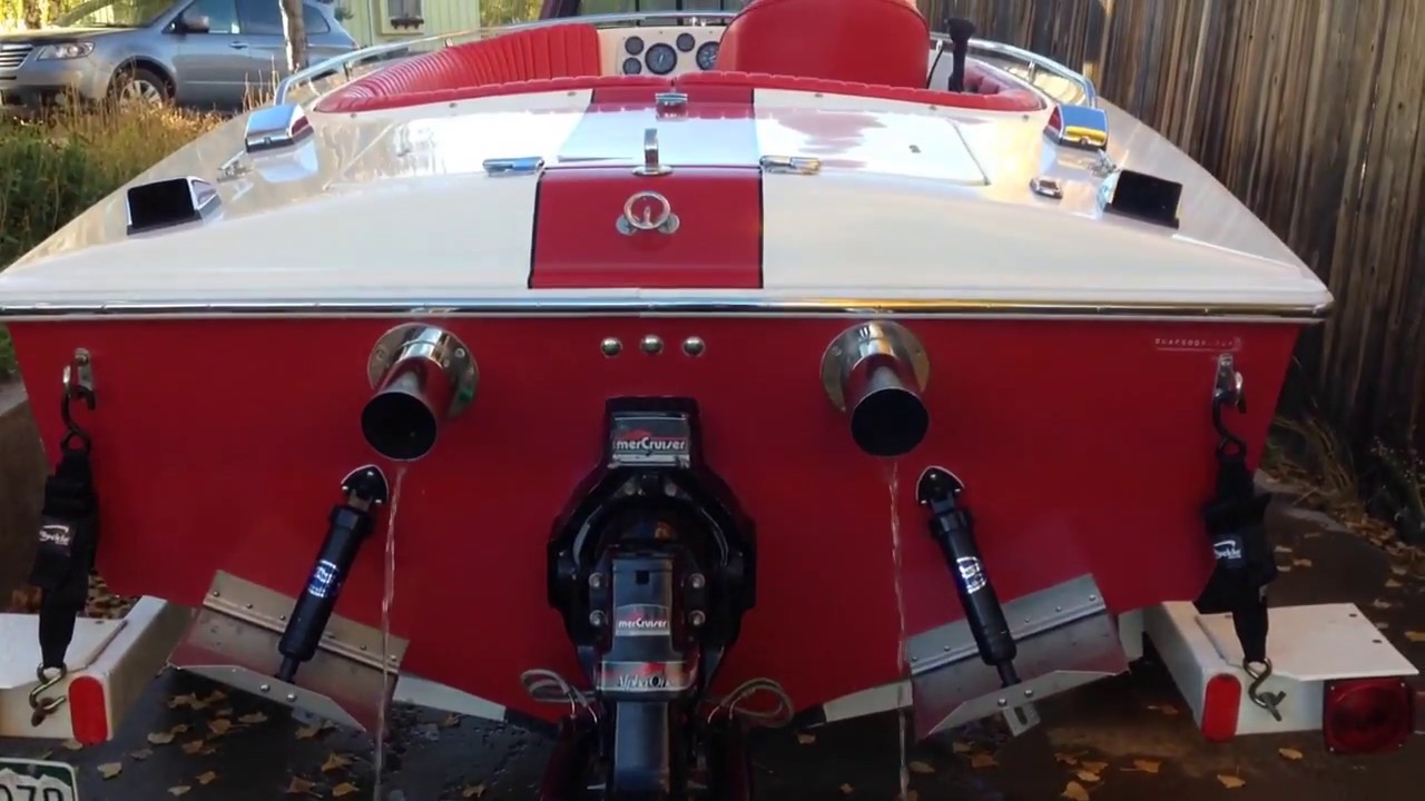 Donzi 16 Classic Startup - YouTube