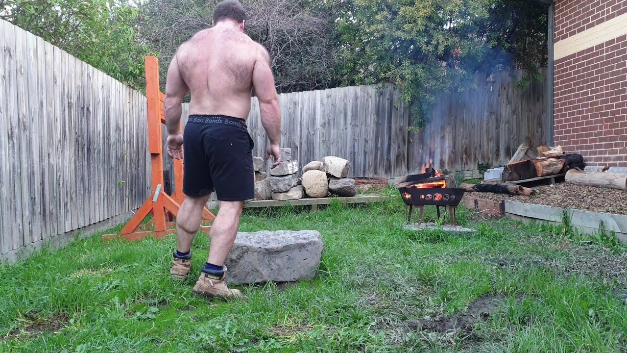 Lifting Stones TIME LAPSE - Garage Gym Powerlifting - YouTube