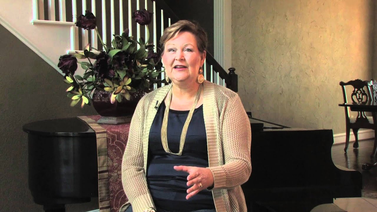 Gail McWilliams Behind The Scenes - YouTube