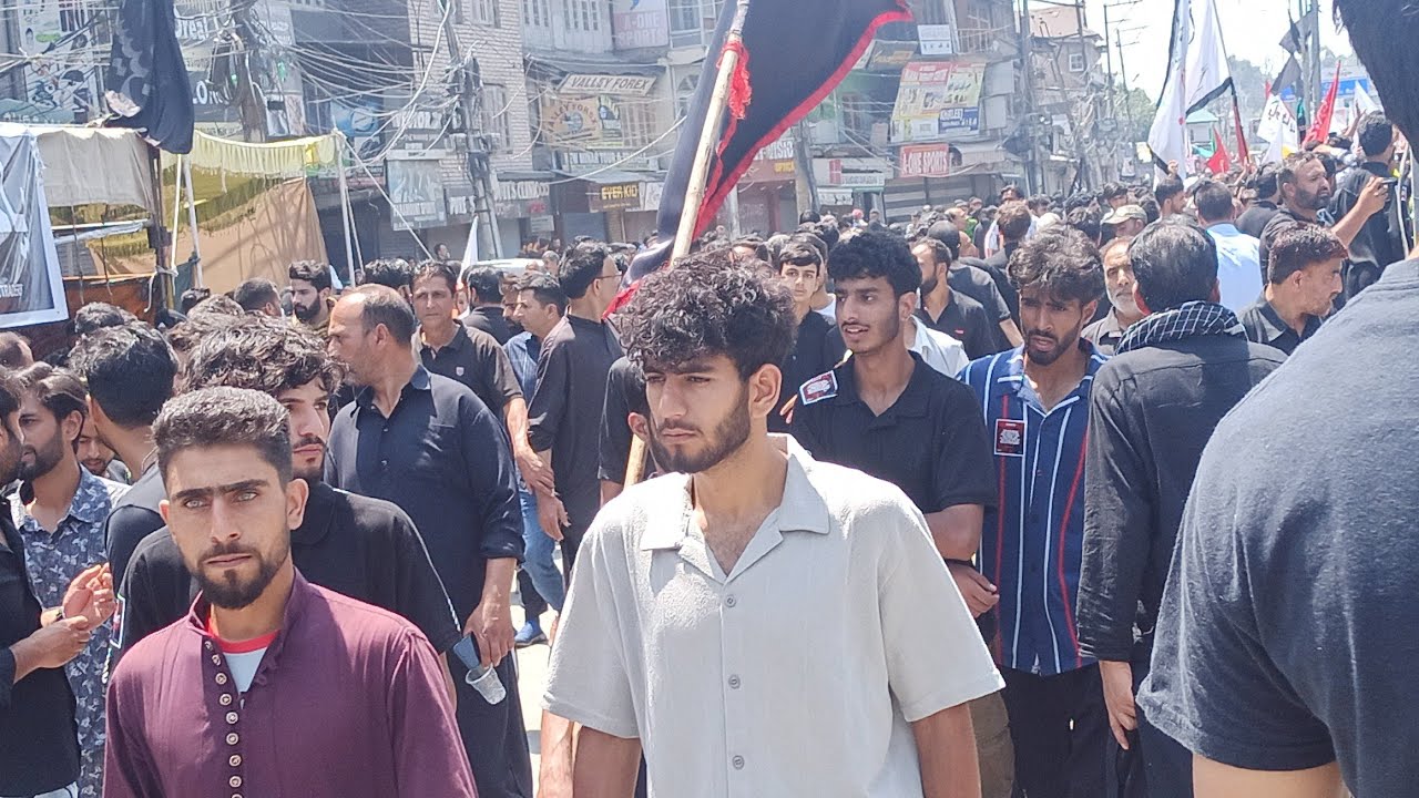 8 Muharram Matam in Lal Chowk 2024 - YouTube