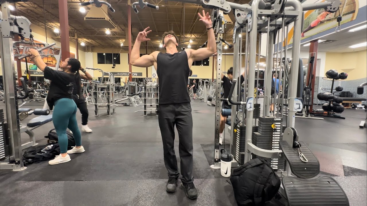 Workout that made me feel like ZYZZ Day 127 Chest/Tri - YouTube