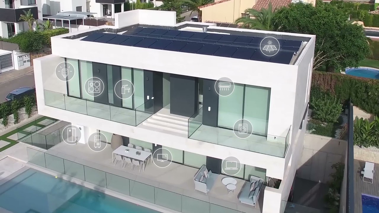 SunBox. Solar Plug and Play Smart Storage System - YouTube