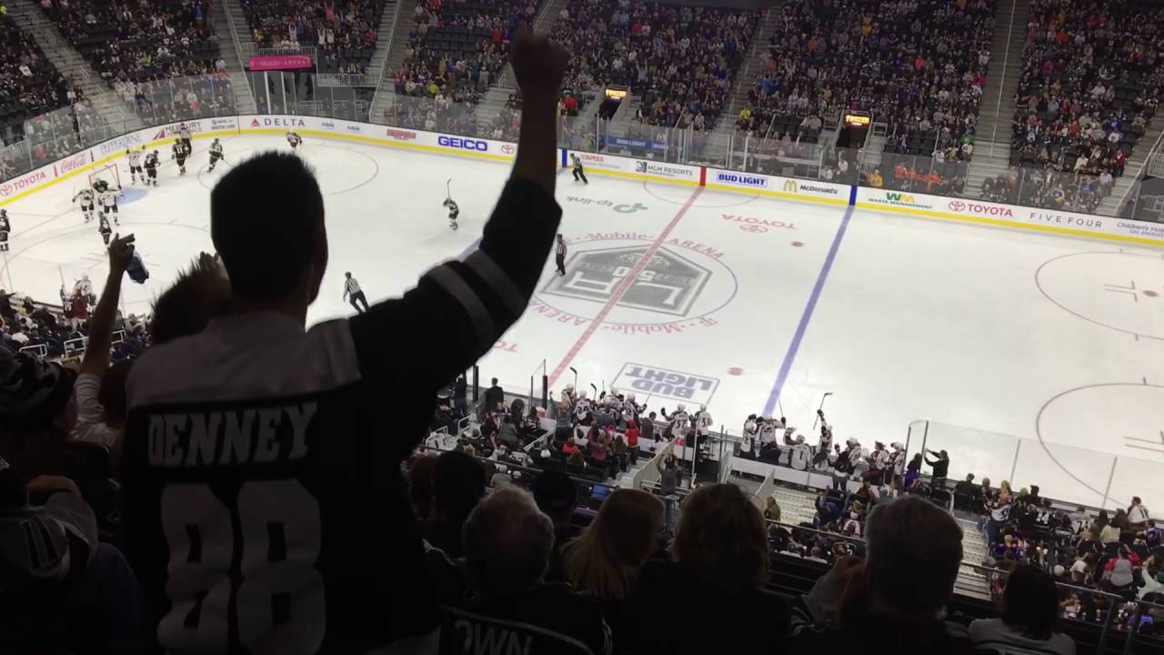 Frozen fury 2016 hockey game in Las Vegas the LA kings vs the Denver ...