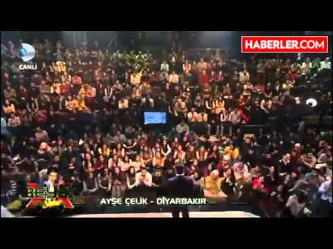 Beyaz Show'a Bağlanan Diyarbakırlı Kadın Öğretmen Doğudaki Olaylara Değindi.