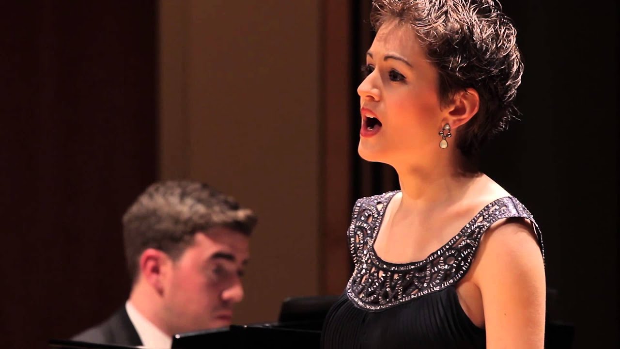 POULENC Deux Poèmes de Louis Aragon: C - Amy Broadbent, soprano - 2014 ...