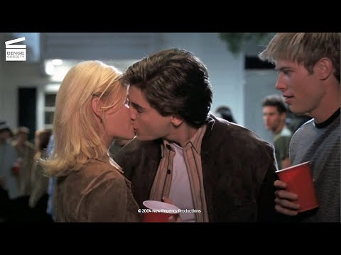 The Girl Next Door : Tous les yeux sur elle