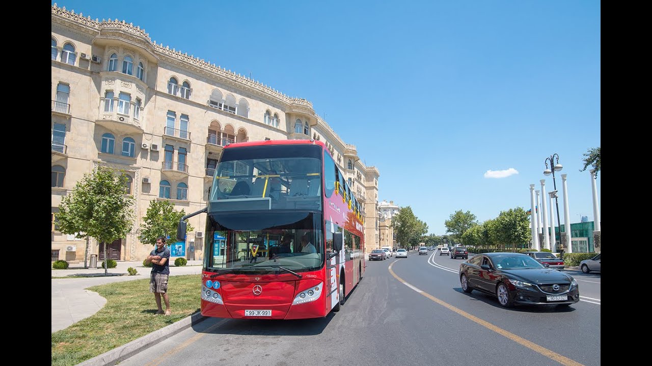 Баку, экскурсия по культовым местам столицы Colourful bus tour of Baku ...