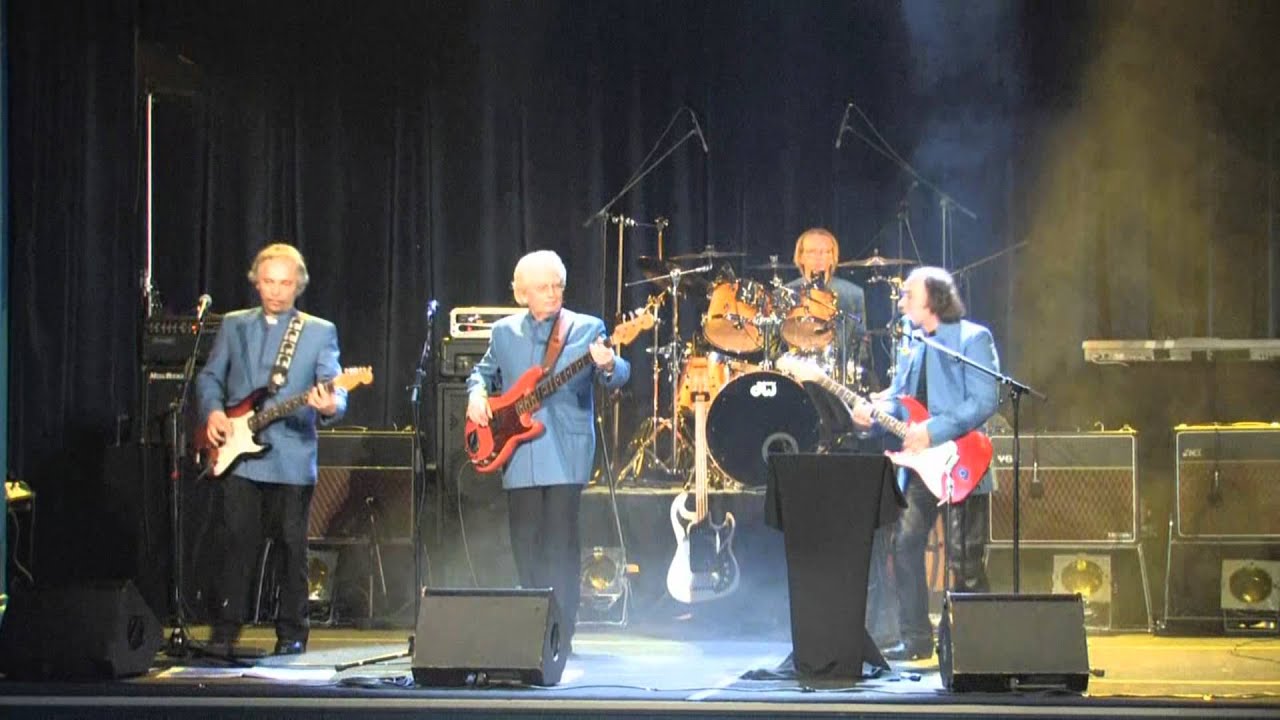 THE FREE BIRDS - POP ROCK COVER BAND 60's & 70's - YouTube