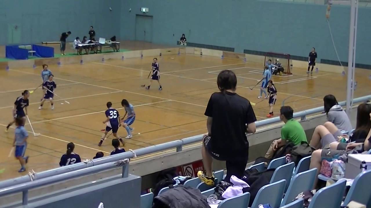 2016 Women's Japan Floorball League 駿河台大学 vs ELEMENTS - YouTube