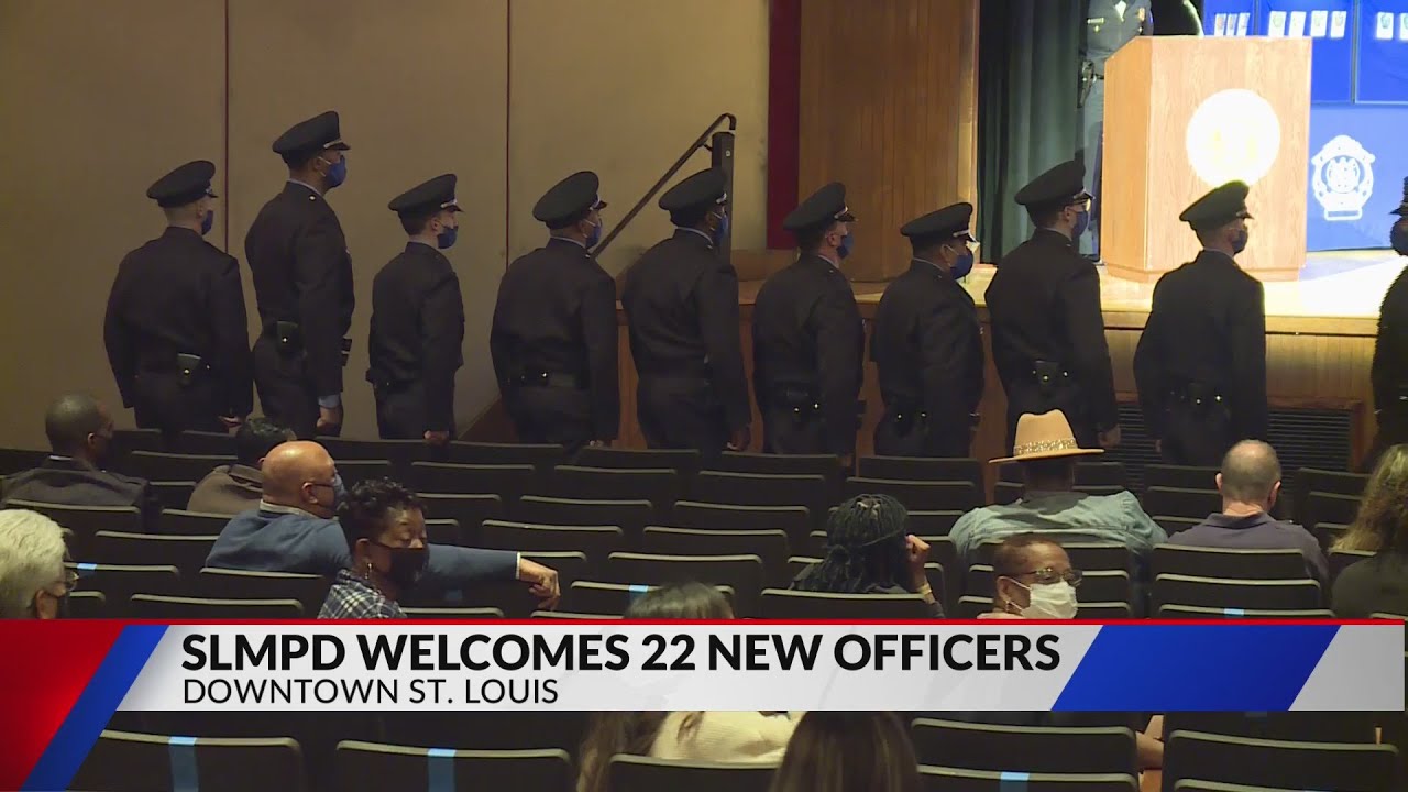 22 new recruits officially join the SLMPD - YouTube