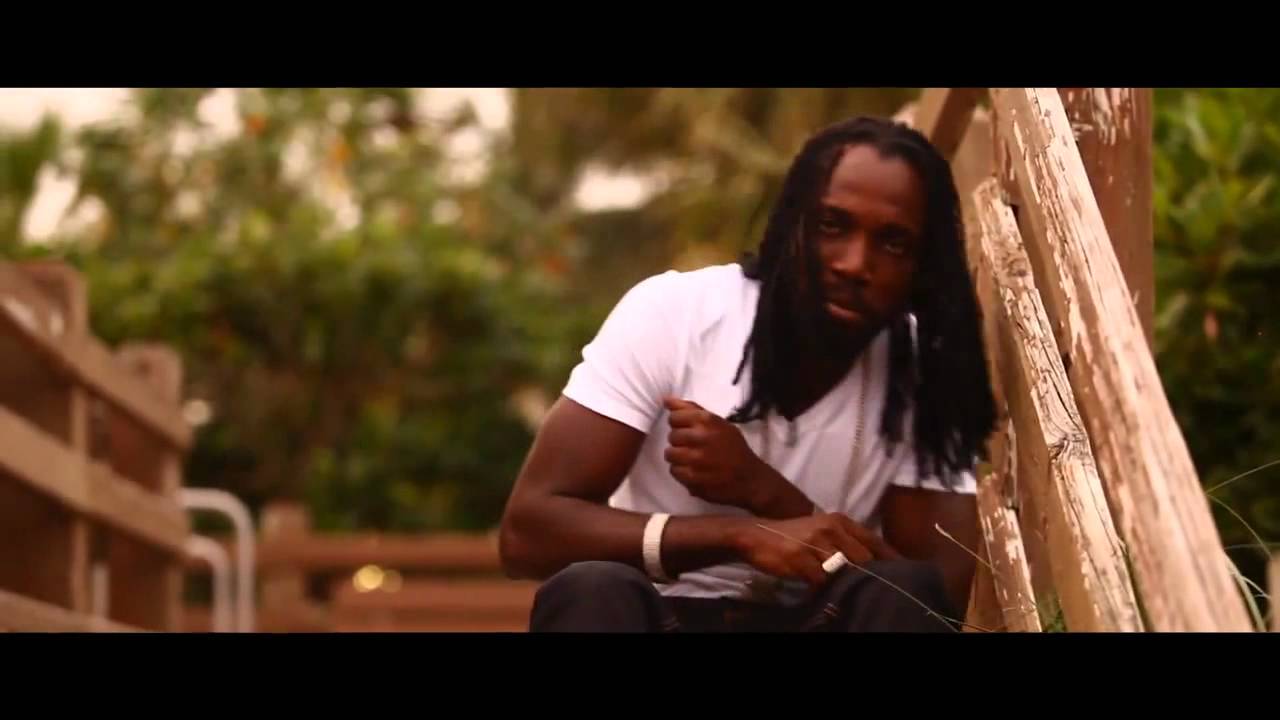 One By One - Laza Morgan + Clip [Officiel] - YouTube