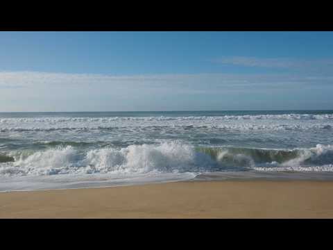 Rough Sea Waves Crashing on Beach | Continuous Shot