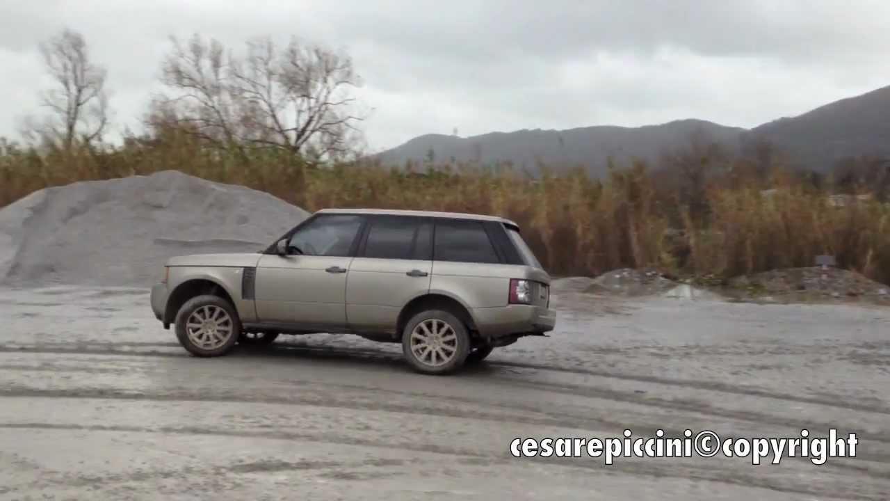 Range Rover 4.4 313cv TDV8 Quarry, Gravel, Sand Burnout and Drift... HD ...