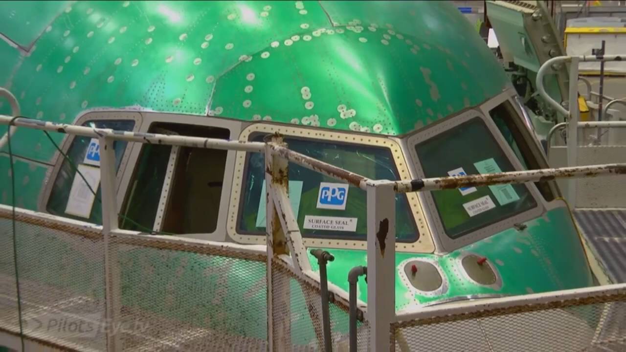 Pilotseye.tv - Boeing Factory Tour - YouTube