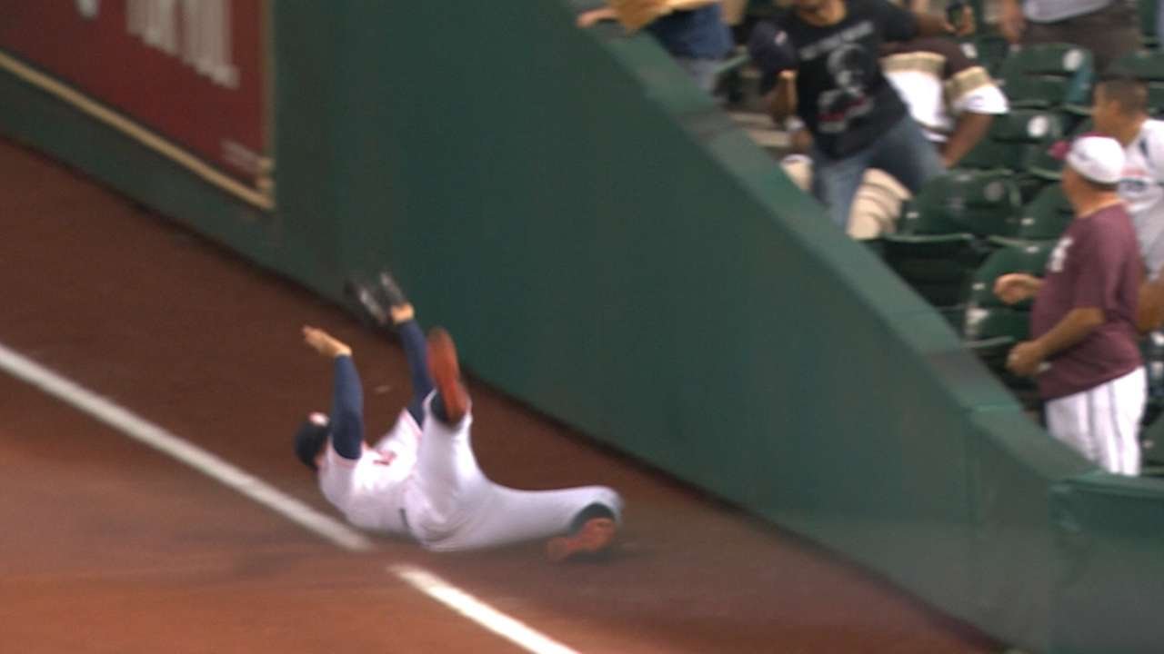 Springer makes phenomenal sliding catch - YouTube