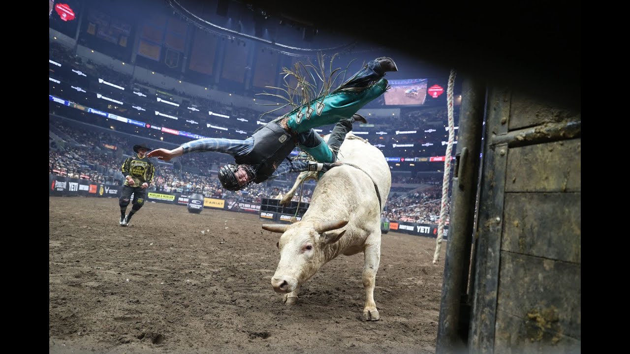 WRECK! Mahan turns Clay Guiton into a human pinwheel - YouTube