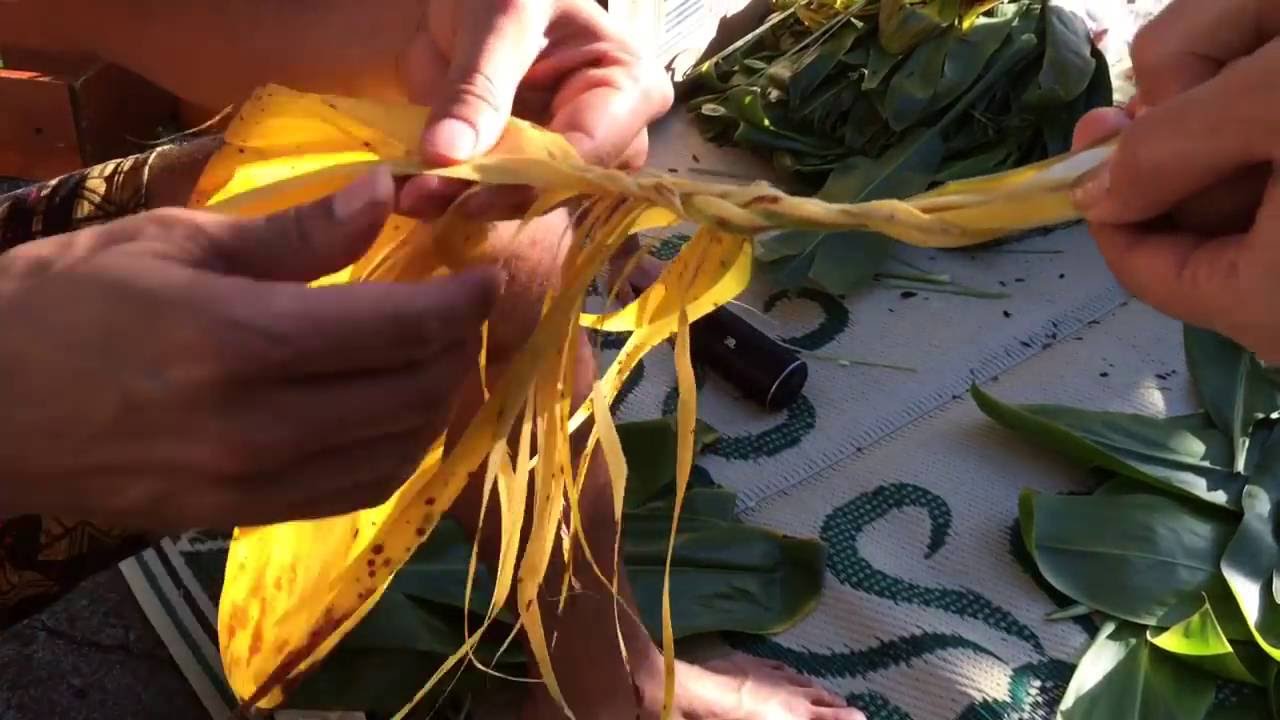 Braiding Ti Leaf - Part 1 - YouTube