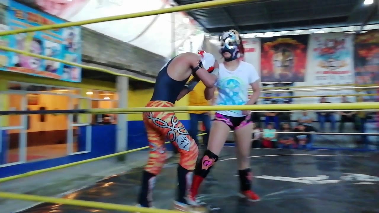 Lucha mano a mano ....10NOV19... - YouTube