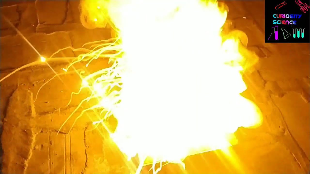Buring Sodium Metal On Wood! Explosion! Buring Sodium Metal on a wooden ...