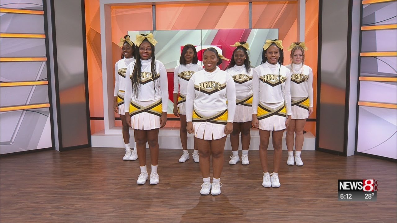 Howe High School cheerleaders on Daybreak - YouTube
