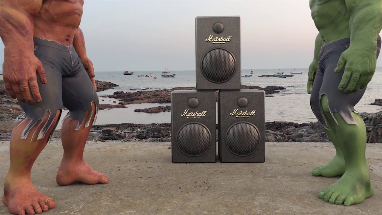 HULK VS RED HULK - DANCE BATTLE IN REAL LIFE - YouTube