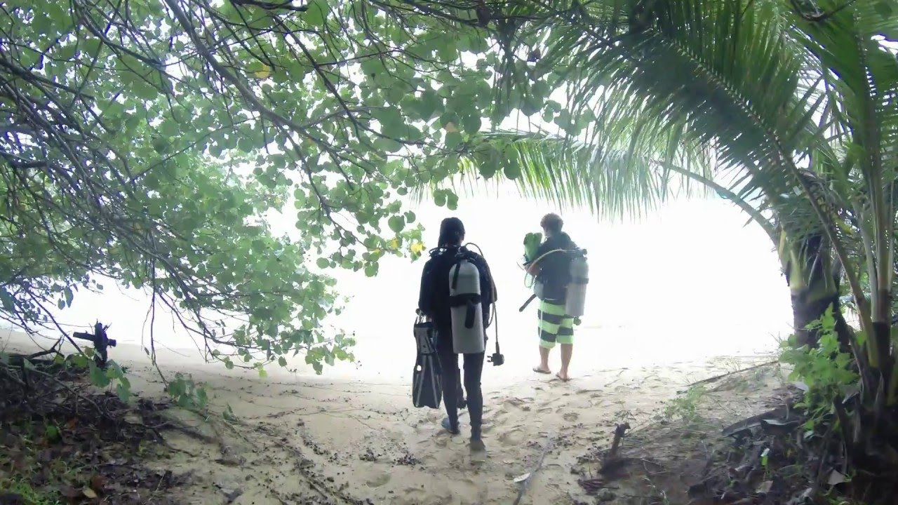 Japanese language teacher scuba diving in GROTTO, SAIPAN (GoPro video ...