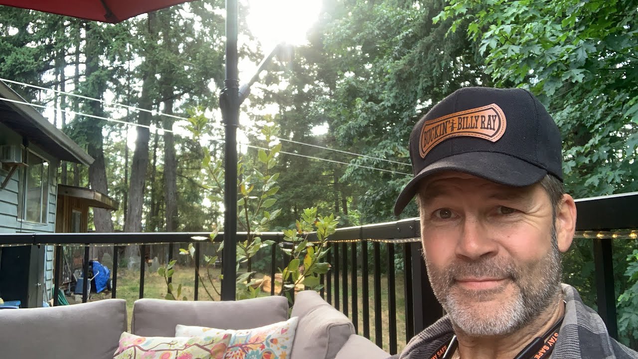 Buckin' Billy Ray Smith is going live! - YouTube