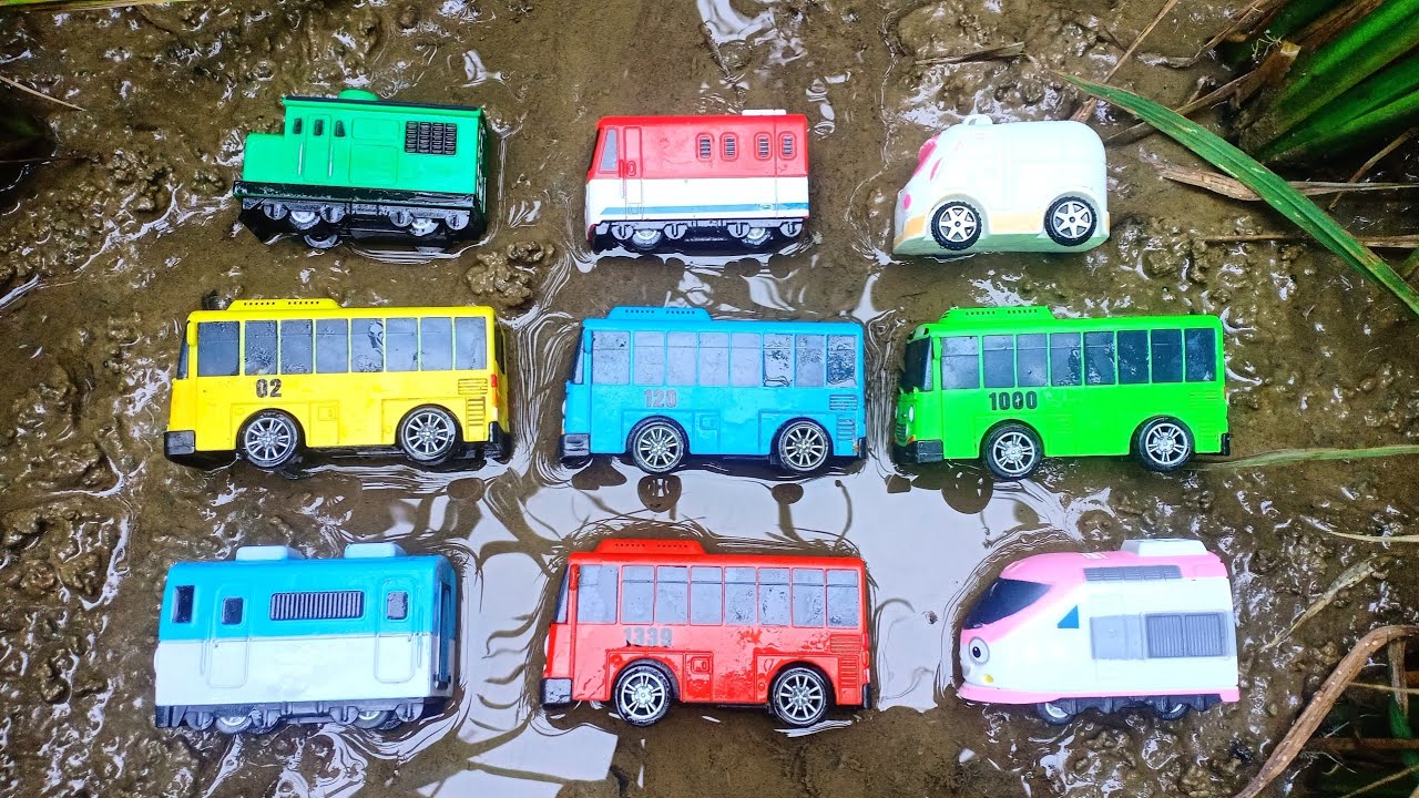 Mencari Mainan Bus Tayo Di Sawah, Rogi, Lani, Gani, Eric, Diesel ...