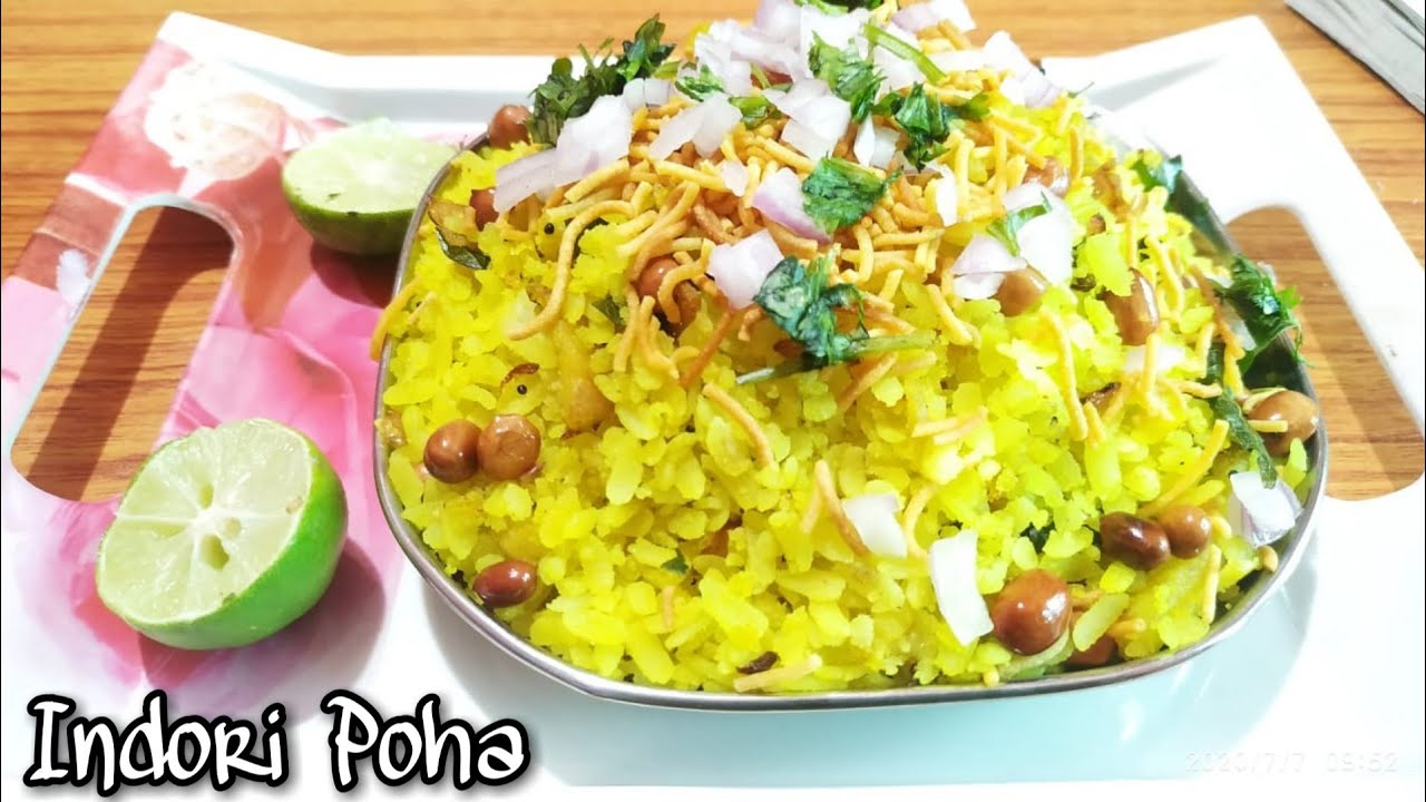 Indori Poha recipe - YouTube