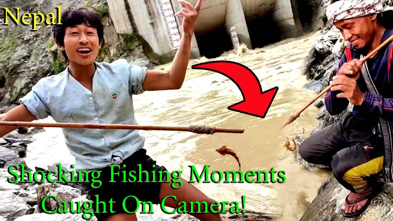 Fishing in Nepal River (sankhuwasava) | Traditional Techniques of ...