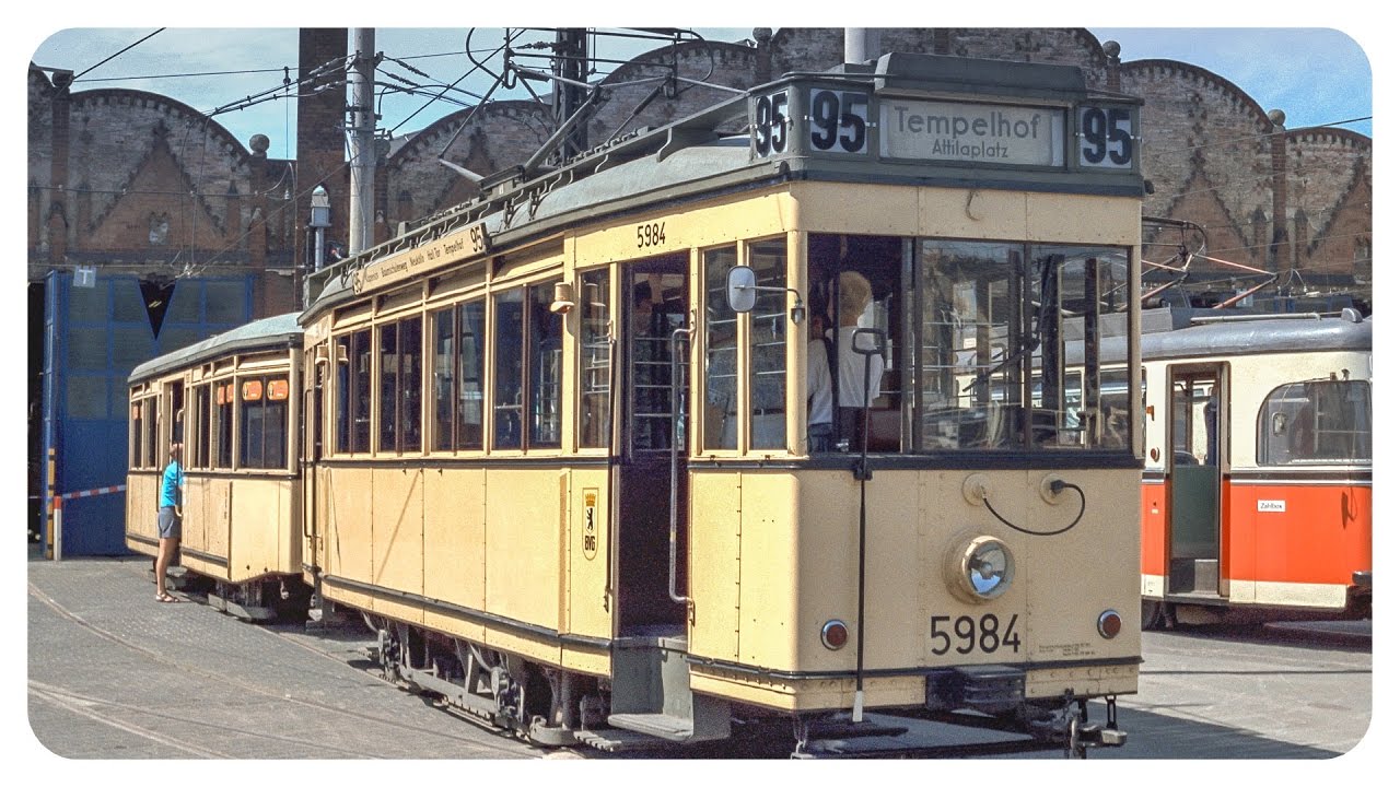 Berliner Straßenbahn • historischer Triebwagen Bauart 1924 • T24 ...