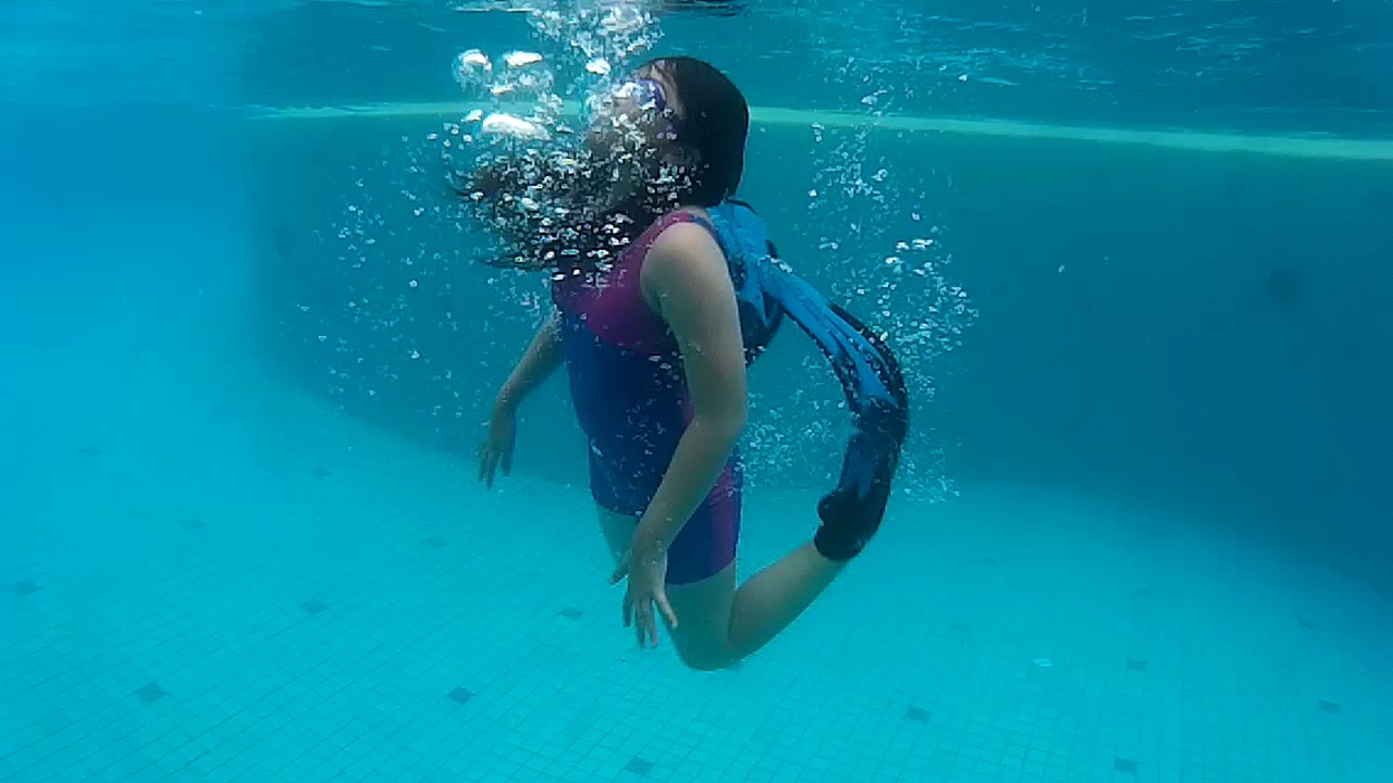 Rachel Swimming & Freediving 2 - YouTube