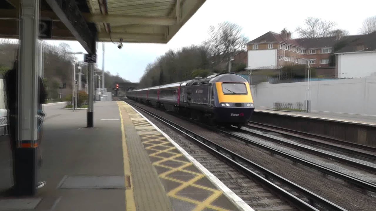 (HD) First Great Western Diverts into London Waterloo and Chiltern ...