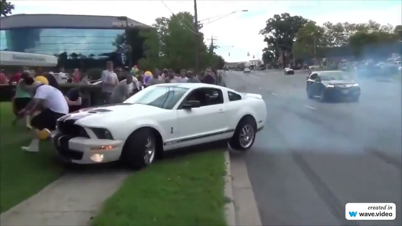 Mustang crash compilation 🤣 [MUST WATCH] - YouTube