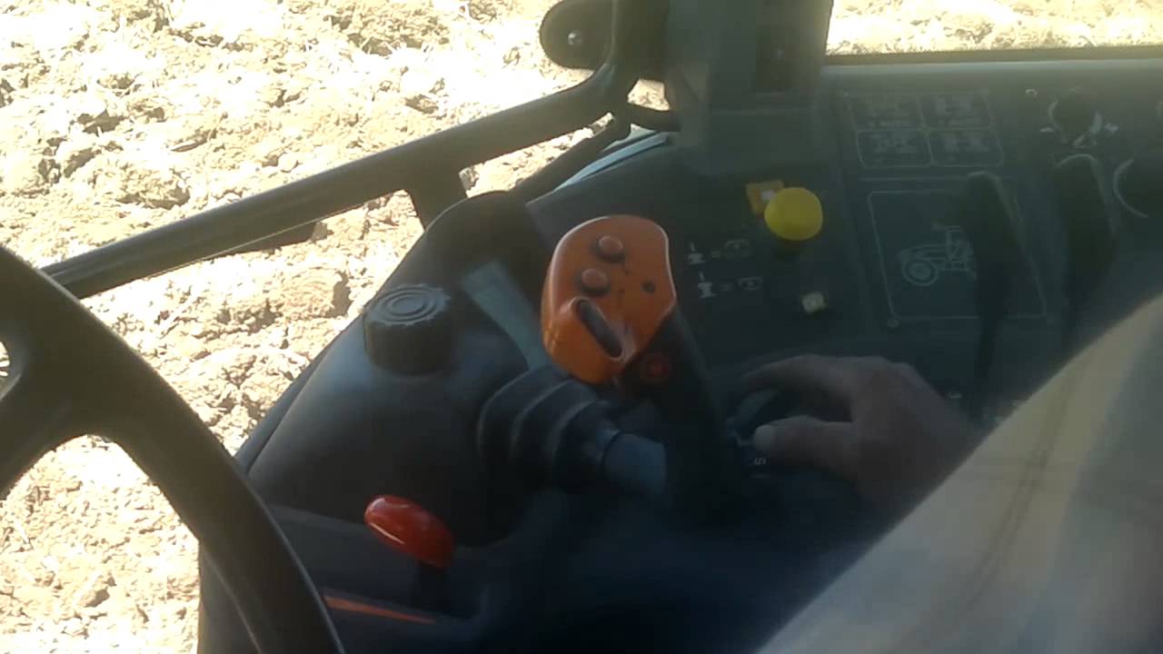 new holland tm 130 HD - YouTube