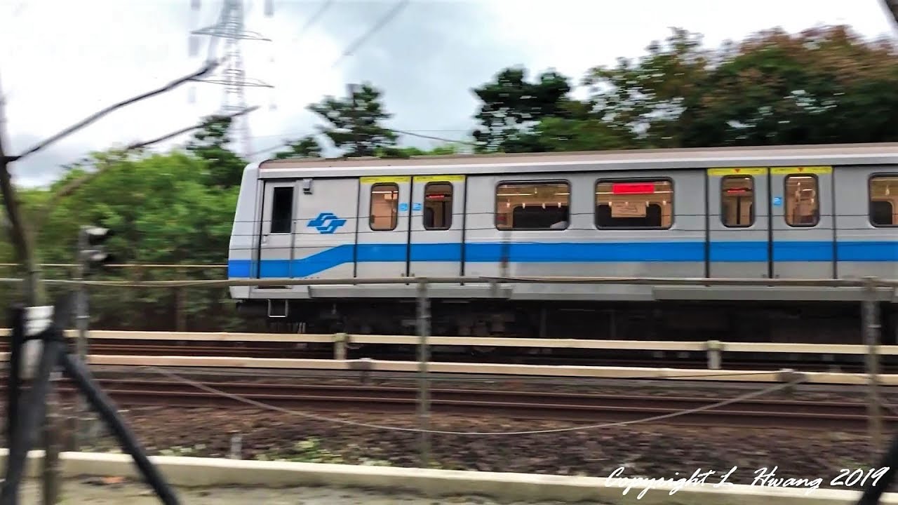 Taipei MRT: Kawasaki C381 & C301 - YouTube