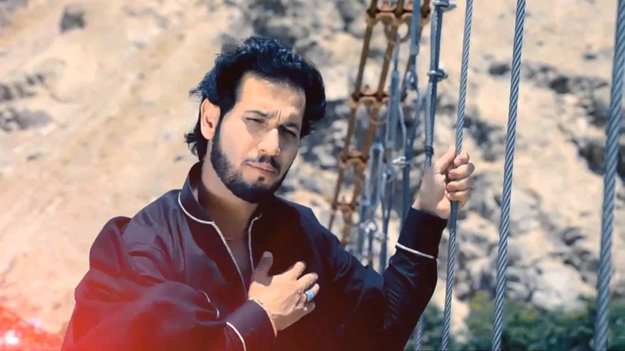 Reja Rahish - Awaragi OFFICIAL VIDEO HD - YouTube