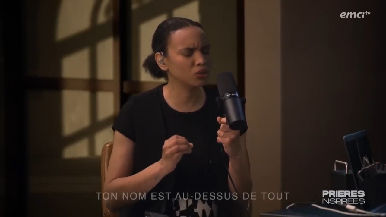 Ton nom est saint - Prières inspirées - Marie Zamor Ton || ADORATION ...