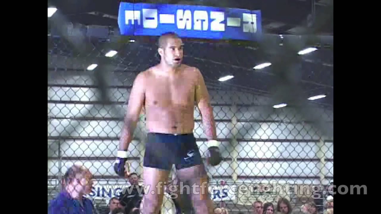 Sam Hoger vs. Mike Freelander - YouTube
