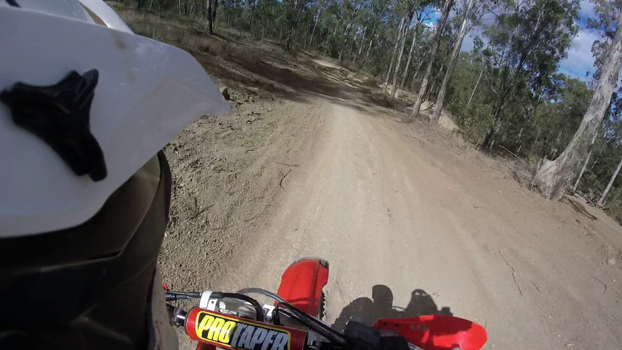Two laps of TMCC motocross track - YouTube